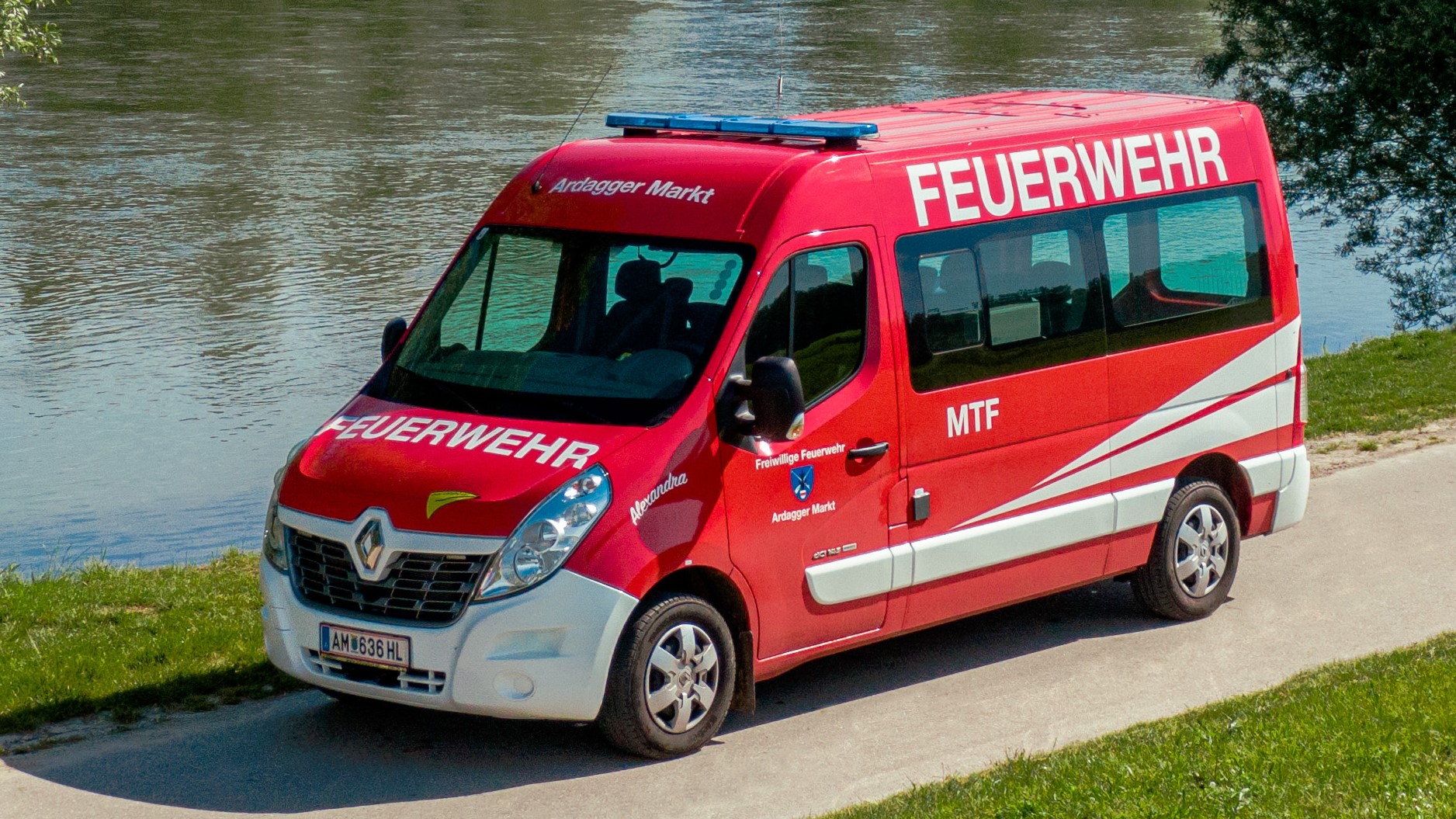Ausr stung Mannschaftstransportfahrzeug FF Ardagger Markt